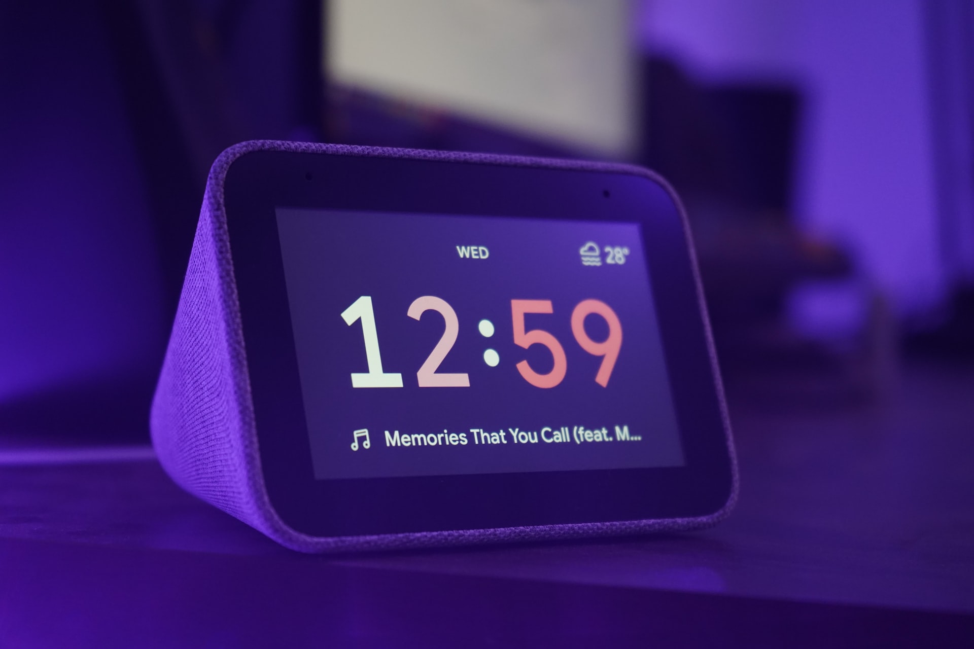 Google hört dann (fast) immer zu: Smart Displays testen Eingabe ohne ...